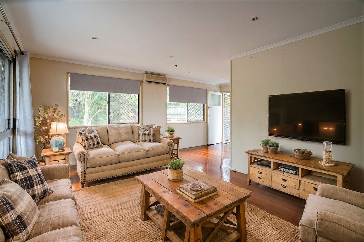 28 Minkara Street, Indooroopilly QLD 4068 - House For Rent | Domain