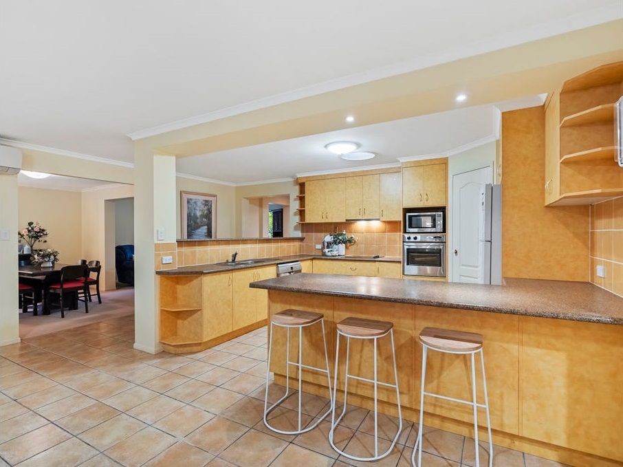 11 Mecoli Court, Birkdale QLD 4159 | Domain
