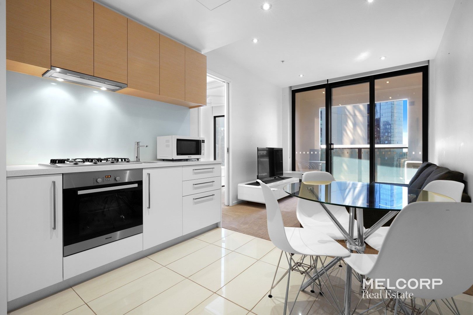 1813/9 Power Street, Southbank VIC 3006 - Apartment For Rent | Domain