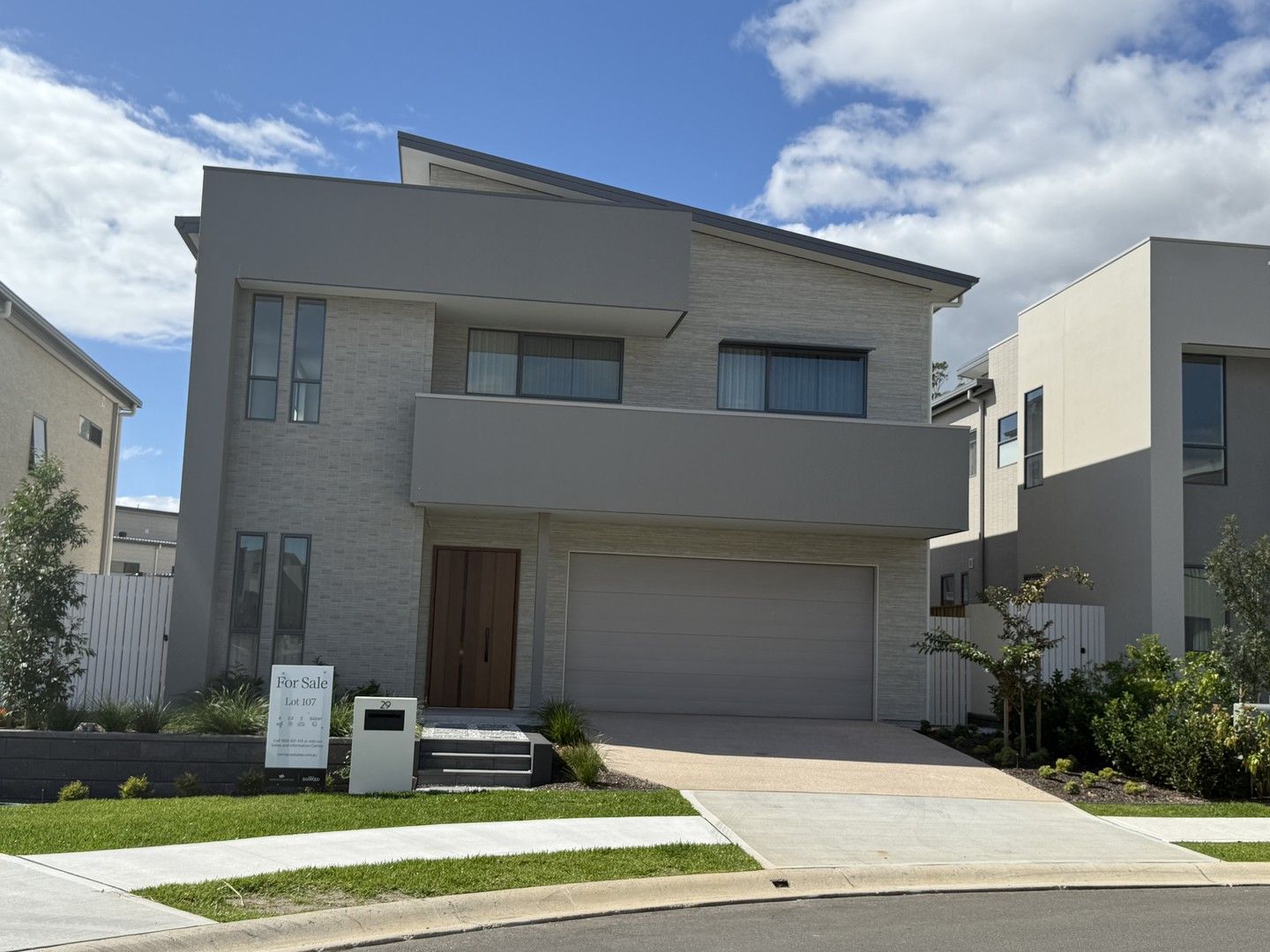 Manfield Circuit, Gledswood Hills NSW 2557 - 4 beds house for Sale ...