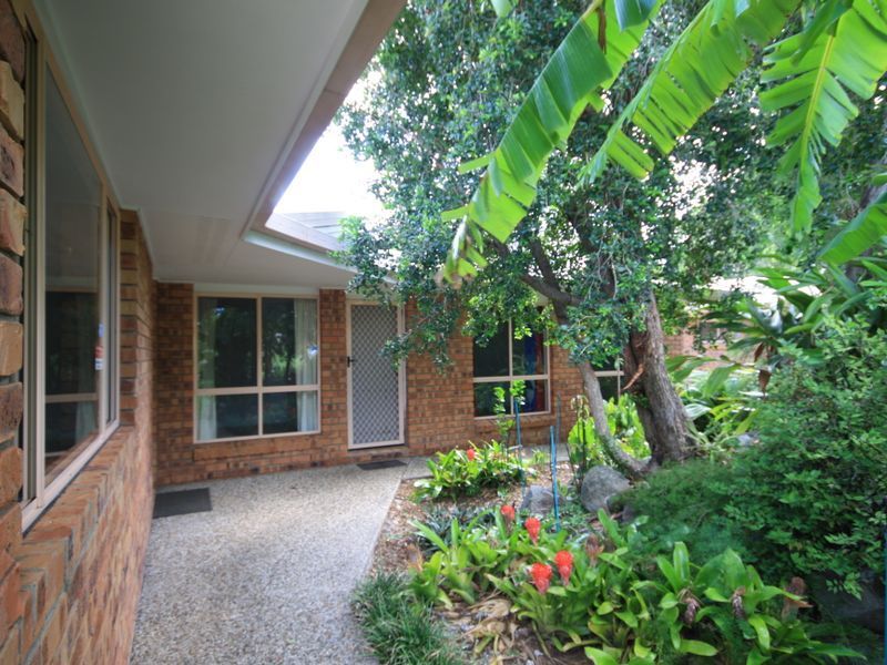 14 Weatherly Court, Clinton | Property History & Address Research | Domain