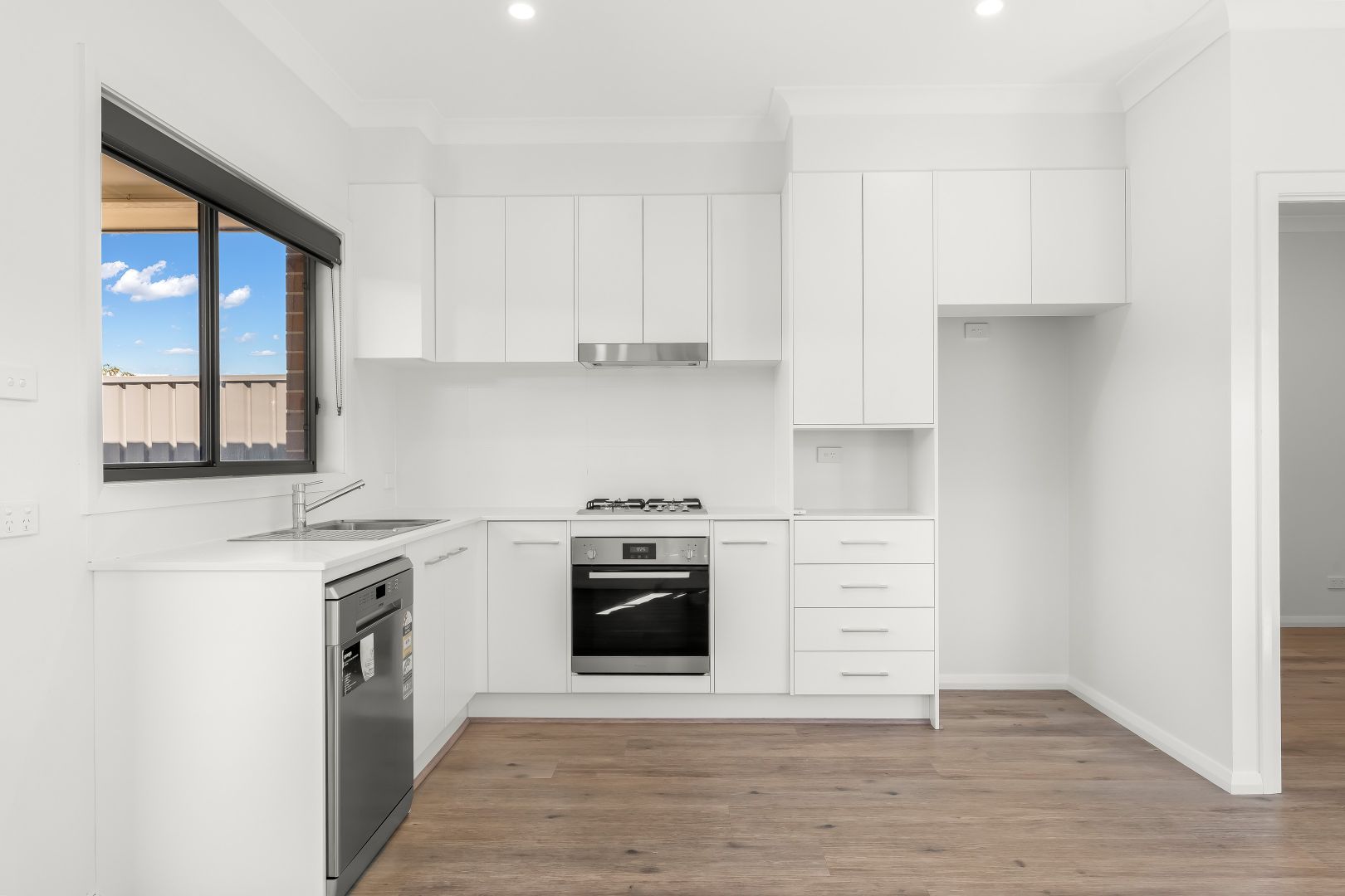 8a Lucy Pl, Raworth NSW 2321 - House For Rent | Domain