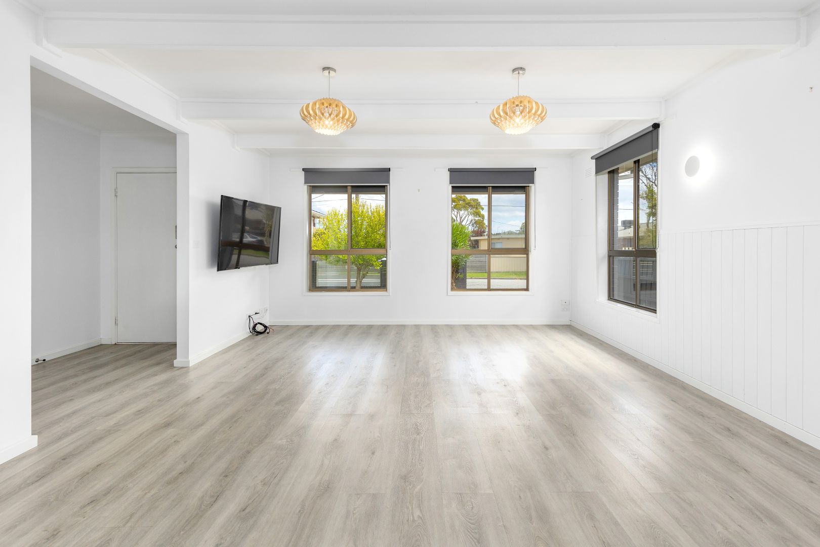 1/11 Beachurst Avenue, Dromana VIC 3936 - Apartment For Rent | Domain