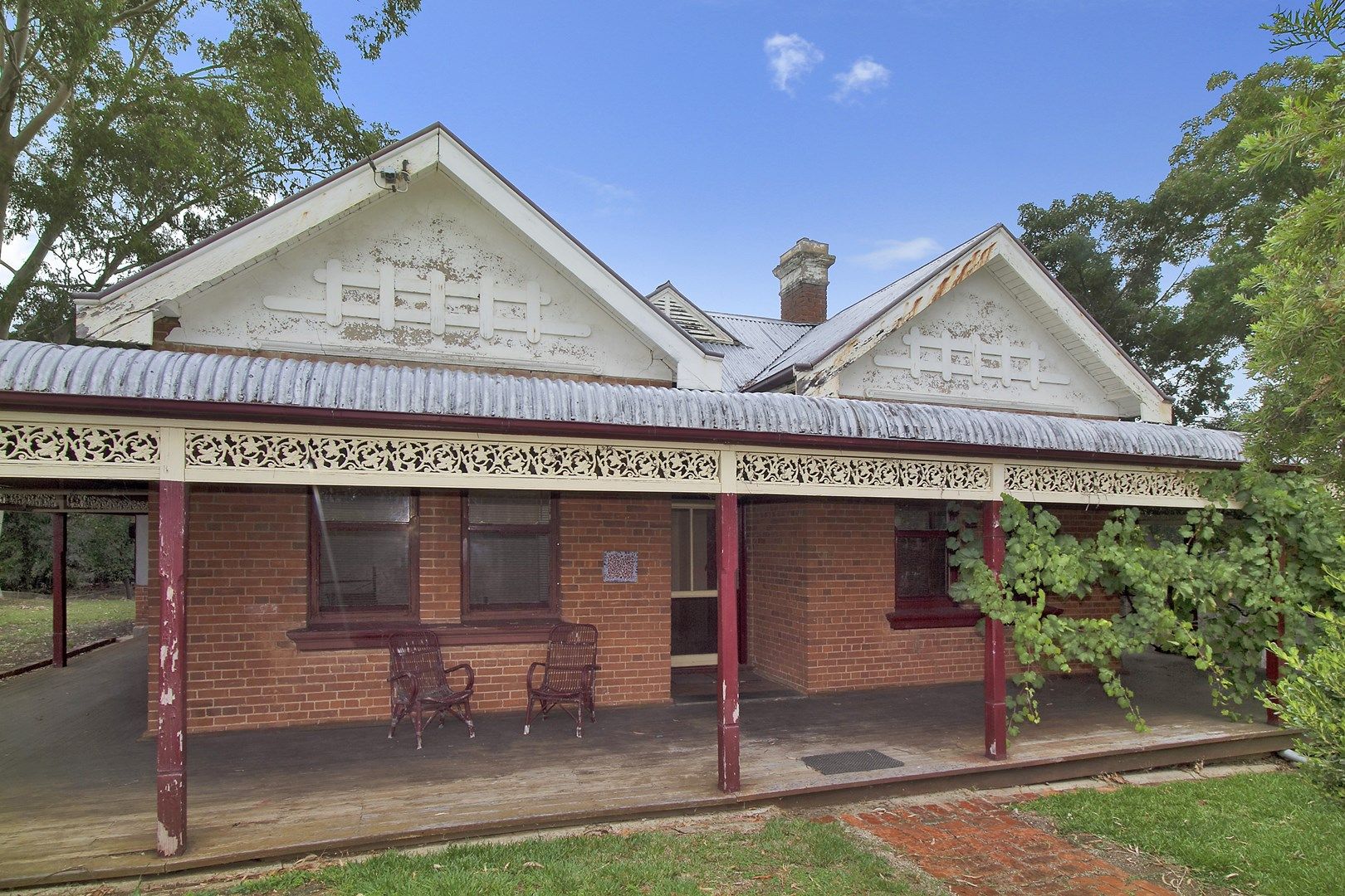 35 Roderick Street, East Tamworth | Property History & Address Research ...