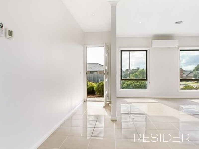 101 Golf View Drive, Craigieburn VIC 3064 - House For Rent | Domain