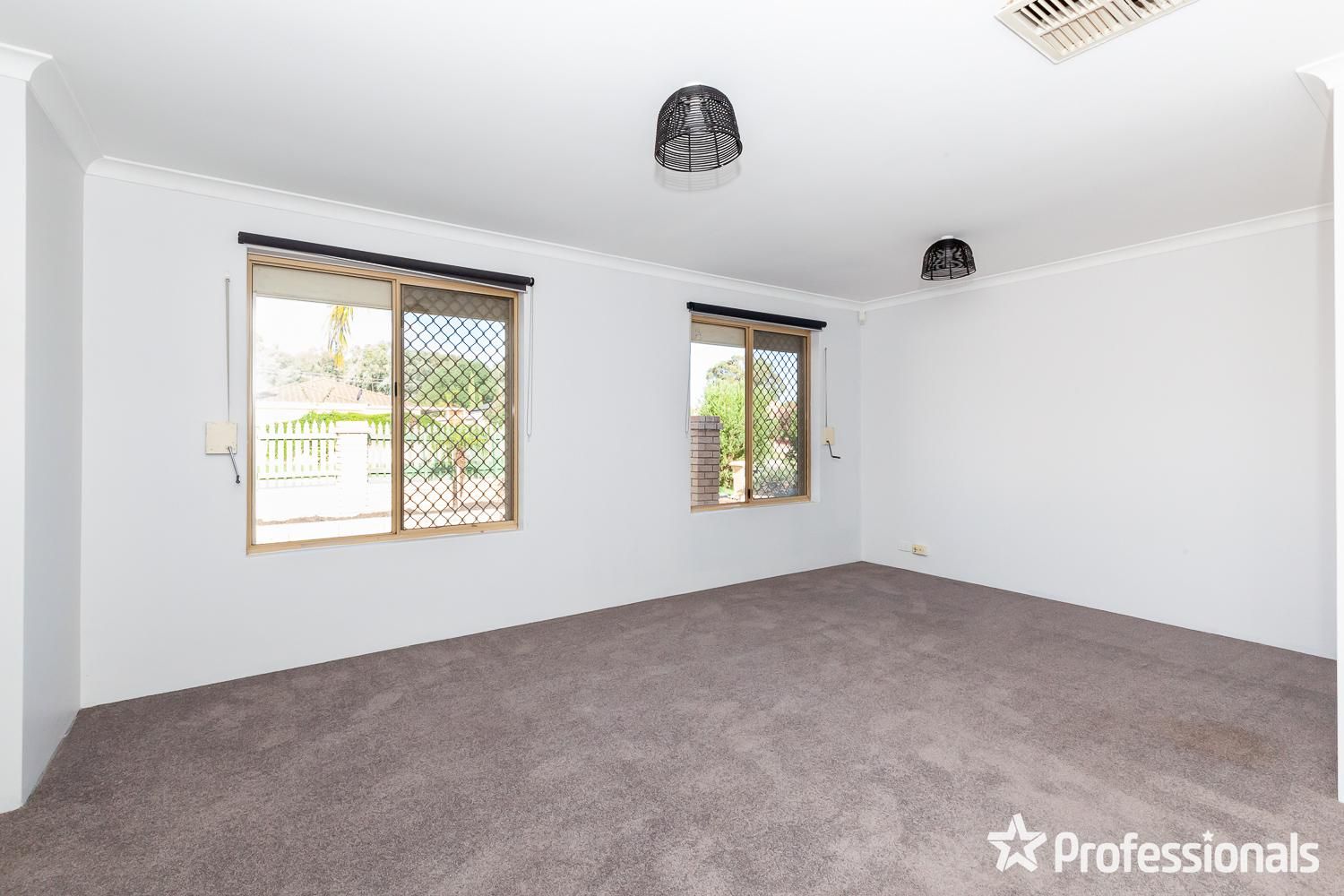 84 San Jacinta Road, Seville Grove WA 6112 - House For Rent - $460 | Domain