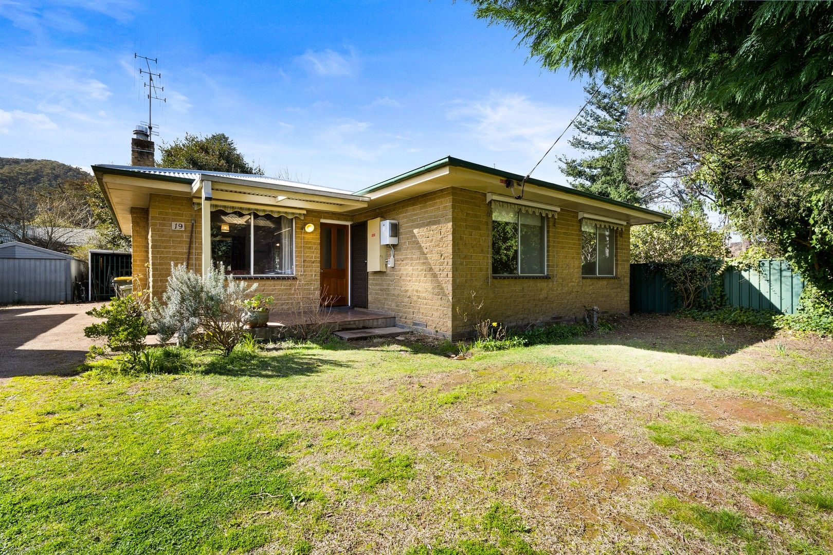 19 Brooks Street, Bright VIC 3741 | Domain