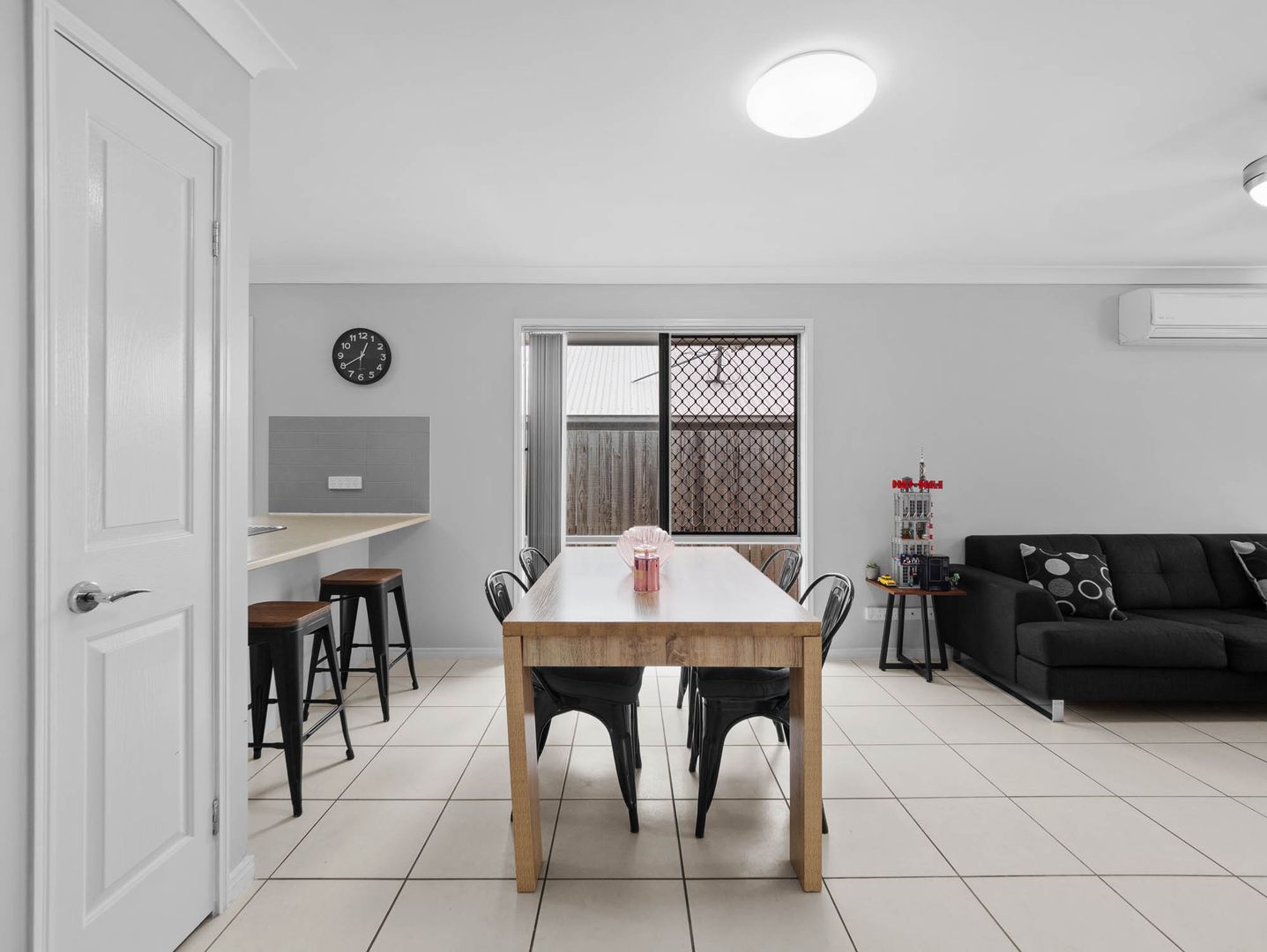 8 Shearwater Terrace, Springfield Lakes QLD 4300 | Domain