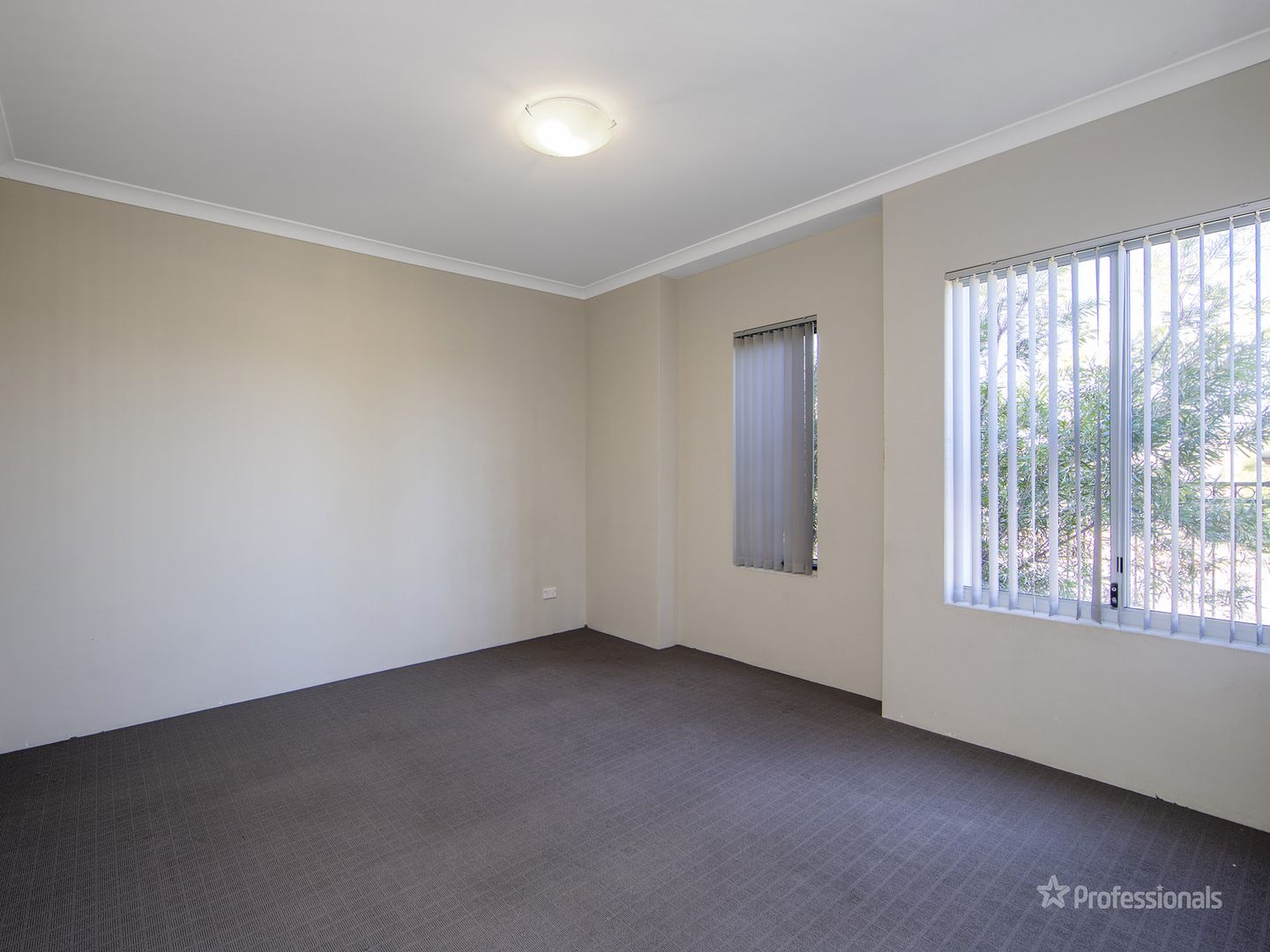 30 Ferryside Road, Butler WA 6036 - House For Rent - $600 | Domain