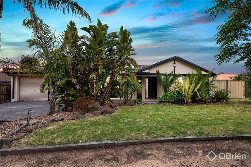 32 Silverdene Avenue, Sydenham VIC 3037 - House For Rent | Domain