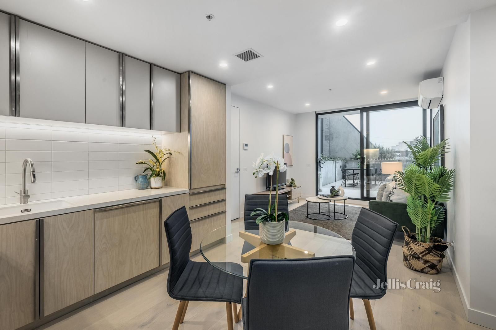 212/277-279 Centre Road, Bentleigh VIC 3204 | Domain