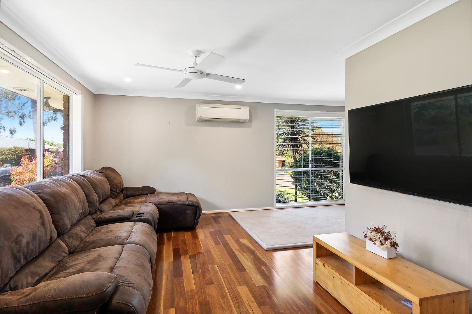 11 Lincoln Close, Bateau Bay NSW 2261 | Domain