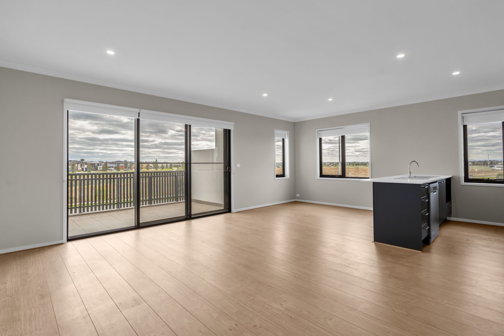 15 Windmill Road, Werribee VIC 3030 - House For Rent - $495 | Domain