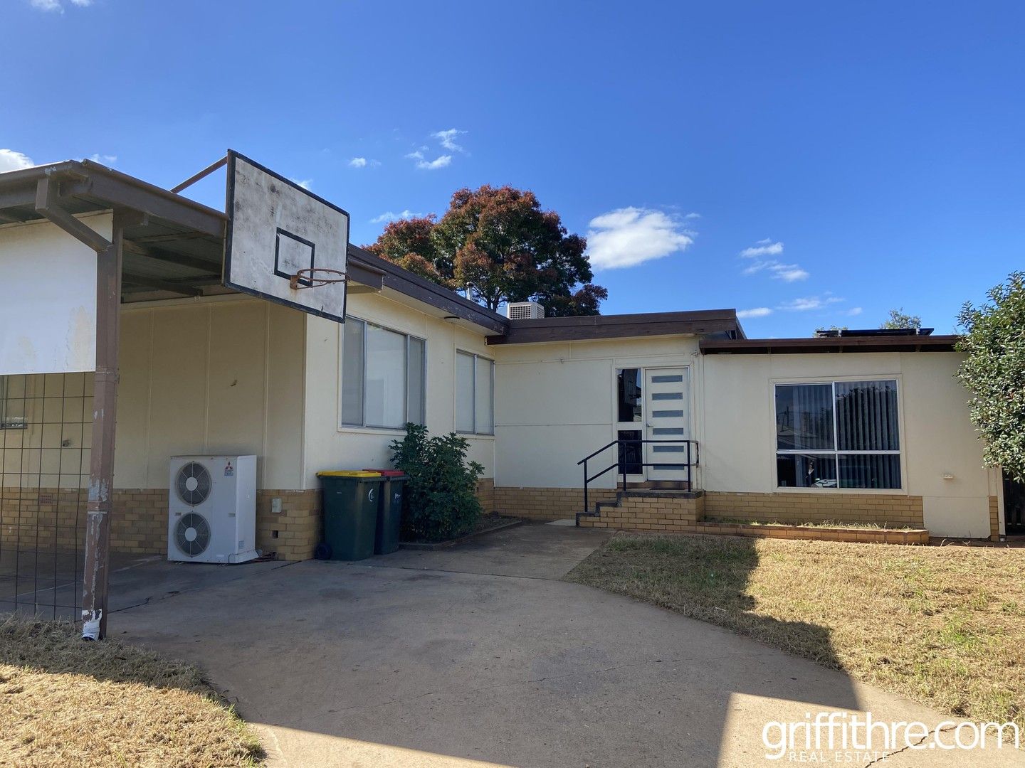 4-6 Kelly Ave, Griffith NSW 2680 - House For Rent - $490 | Domain