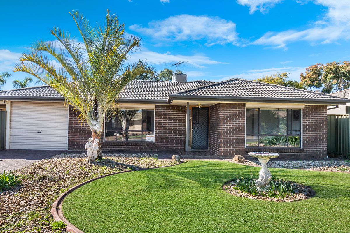 11 Fleetwood Drive, Blakevie | Property History & Address Research | Domain