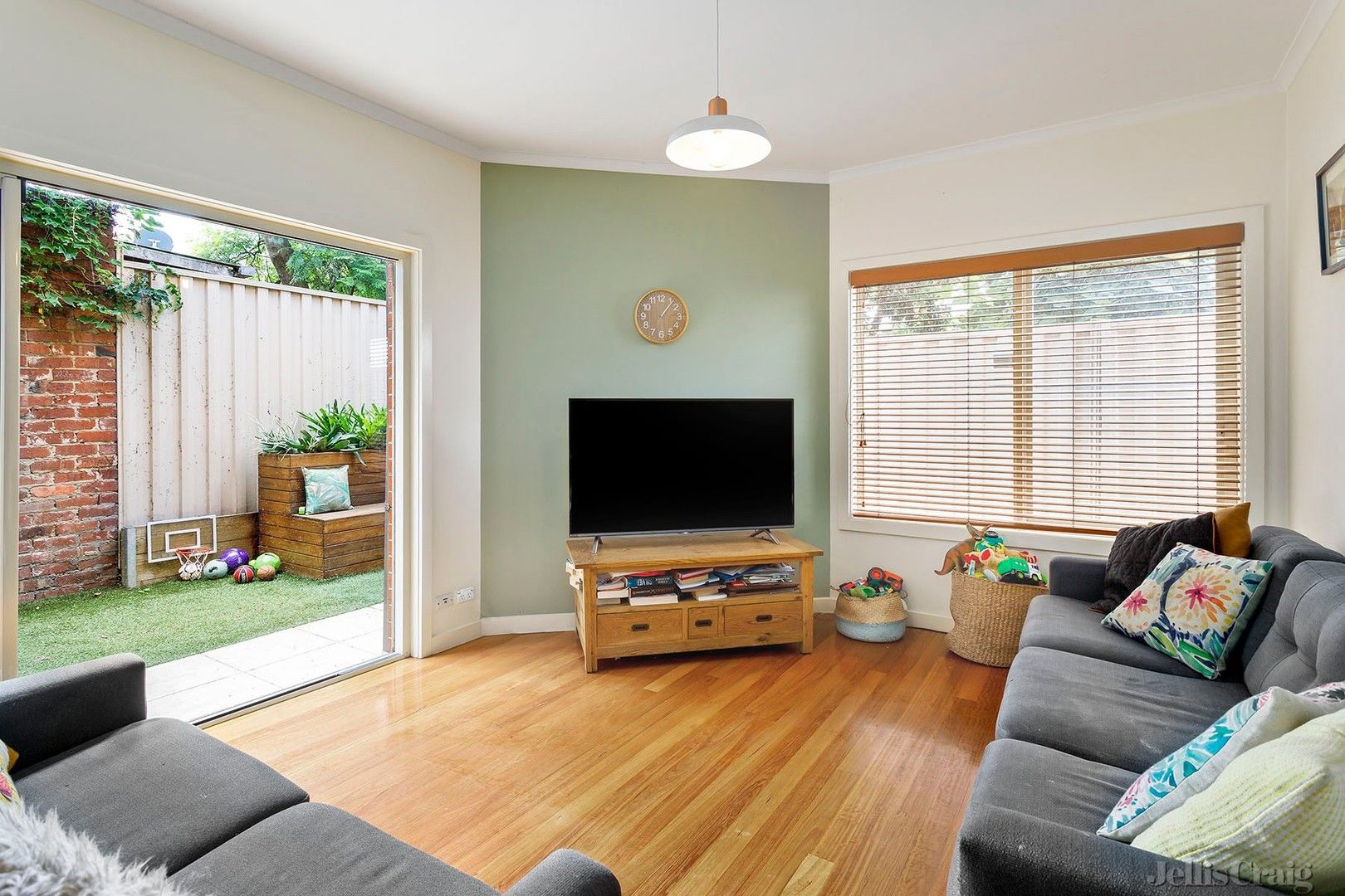 497A Hoddle Street, Clifton Hill VIC 3068 - Townhouse For Rent - $650 ...