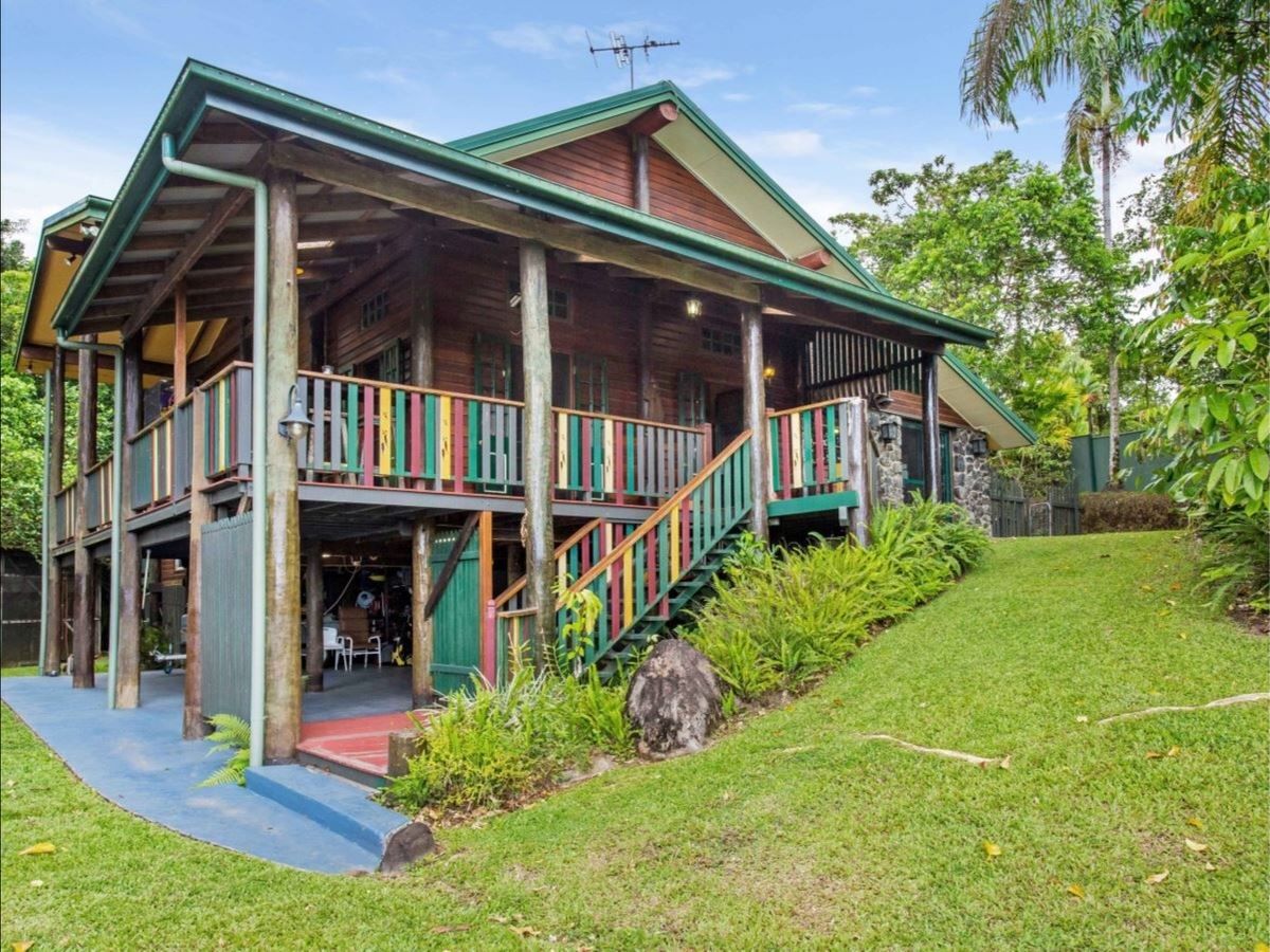 4 Licuala Road, Upper Daradgee | Property History & Address Research ...