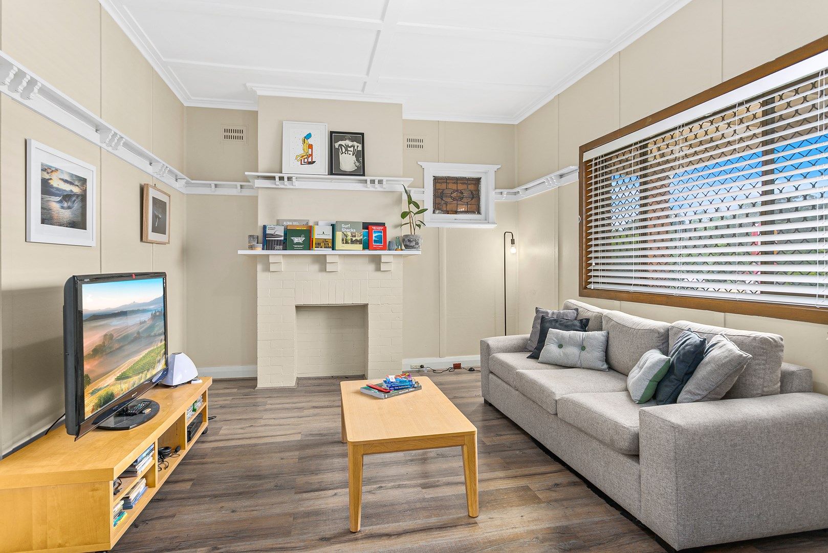 52 Princes Highway, West Wollongong NSW 2500 - House For Rent | Domain