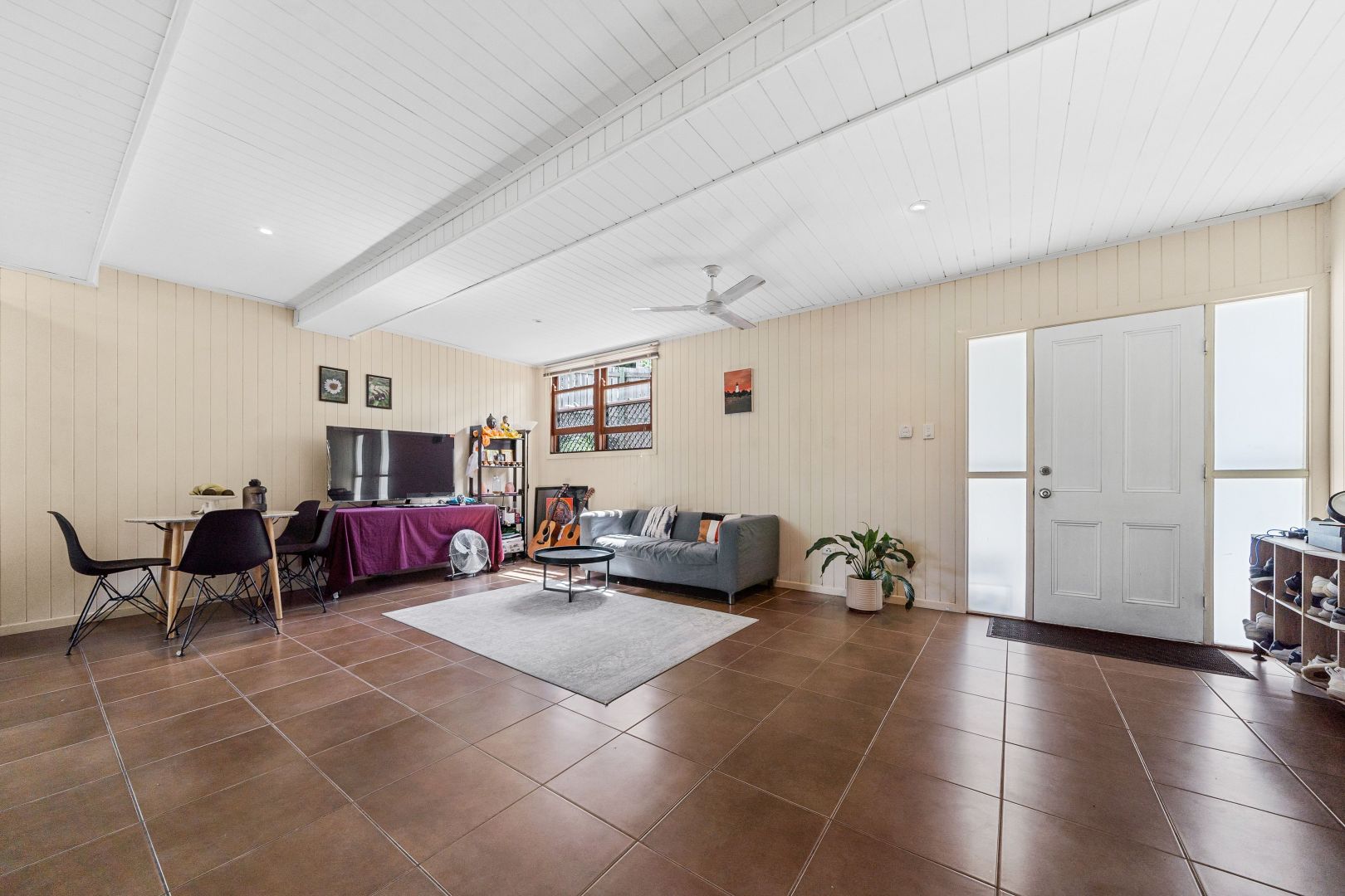 2/128 Edinburgh Castle Road, Wavell Heights QLD 4012 - House For Rent ...