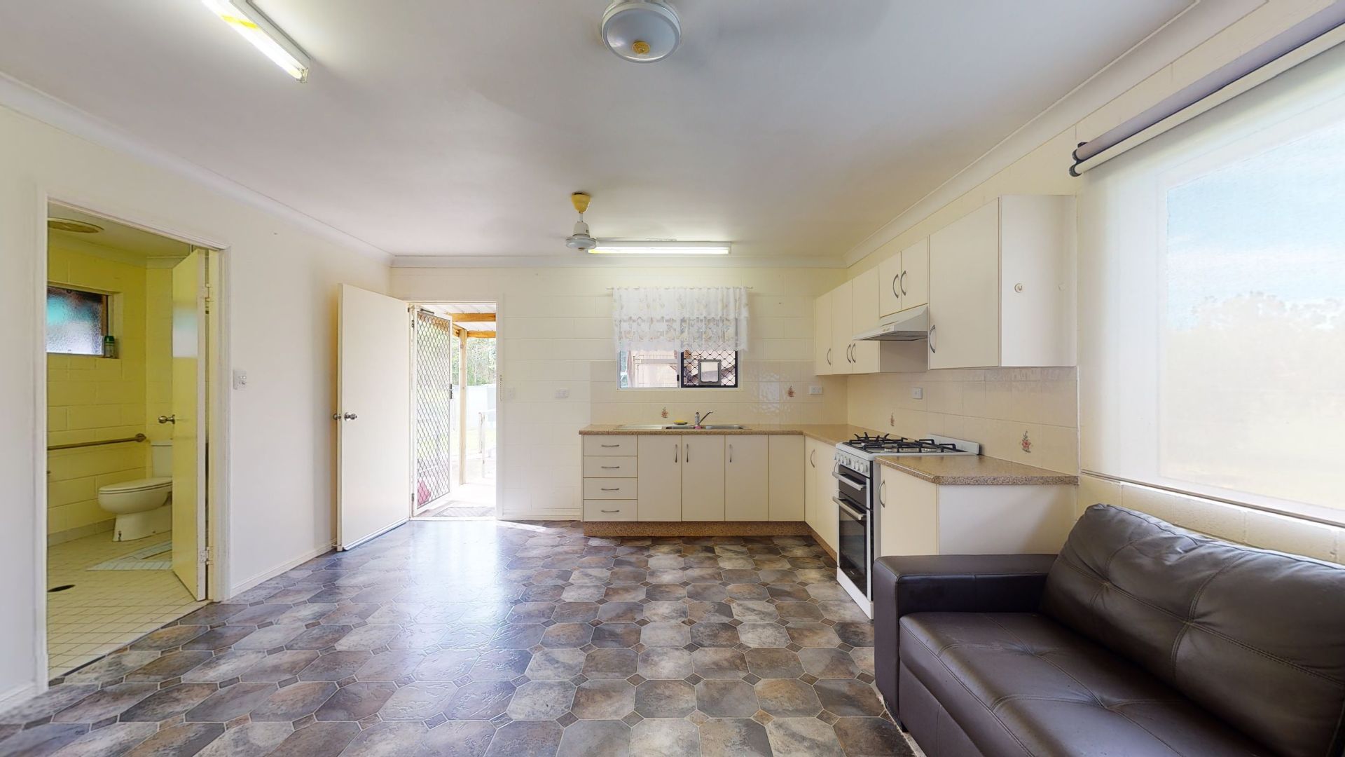 13A Acheron Drive, Balgal Beach QLD 4816 - House For Rent - $260 | Domain