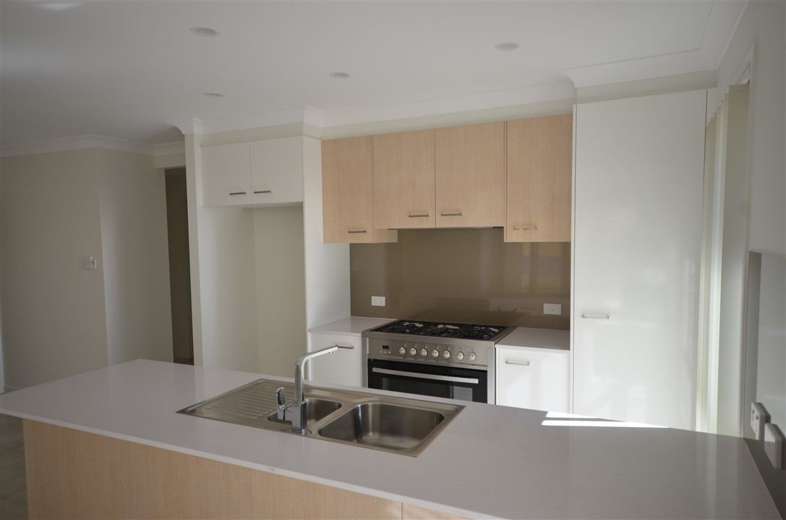 Flinders View QLD 4305 - 4 beds house for Sale, Low to Mid $800000 ...