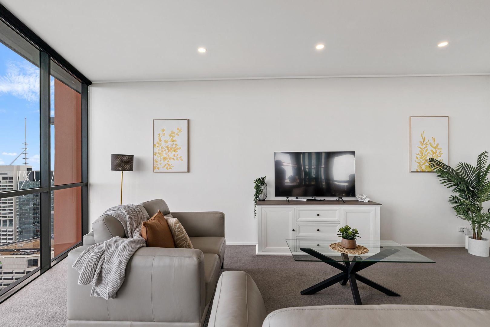 Brisbane City QLD 4000 - 4 beds apartment for Rent, $2900 pw Furnished ...