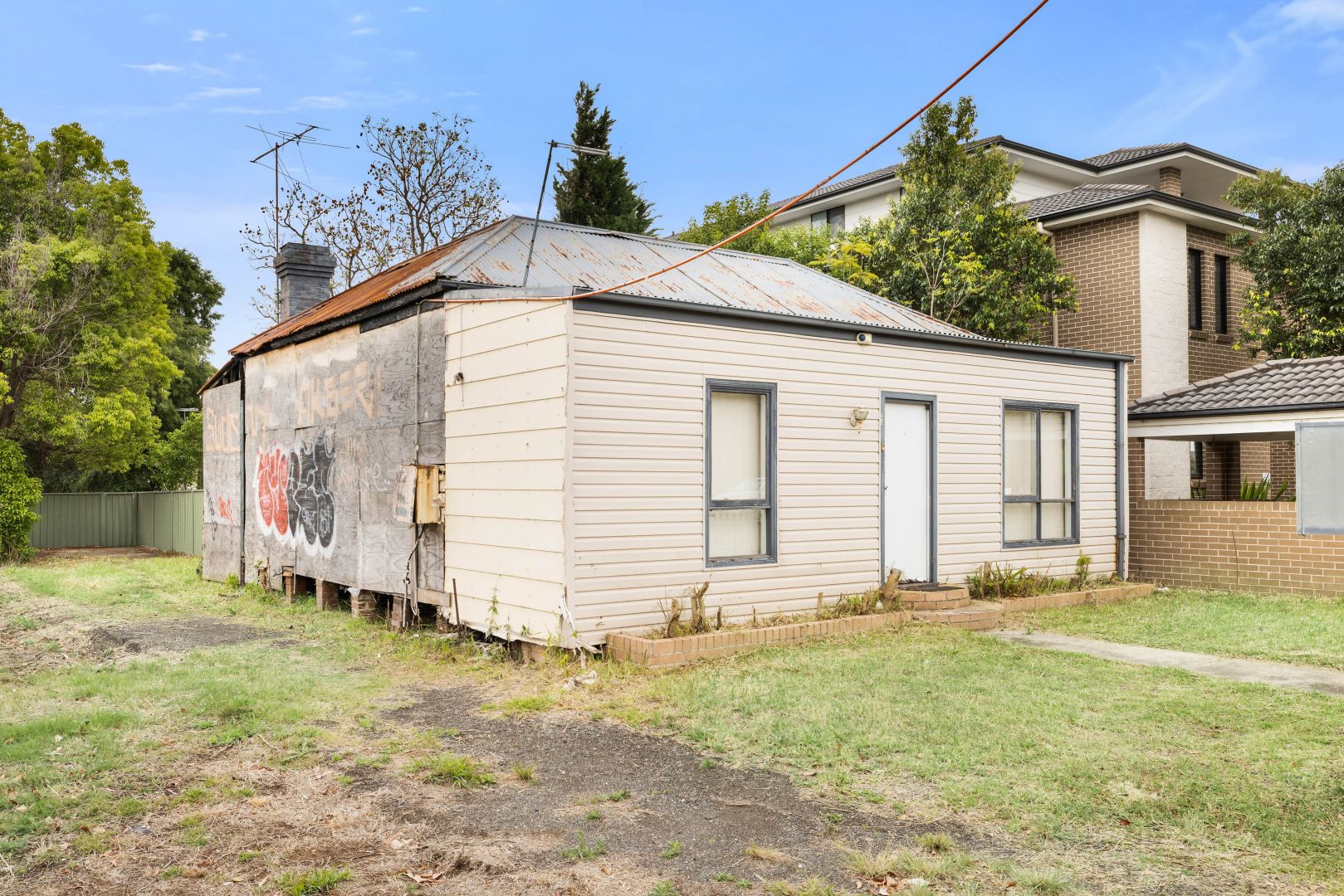 33 & 33A King Street, Penrith NSW 2750 | Domain