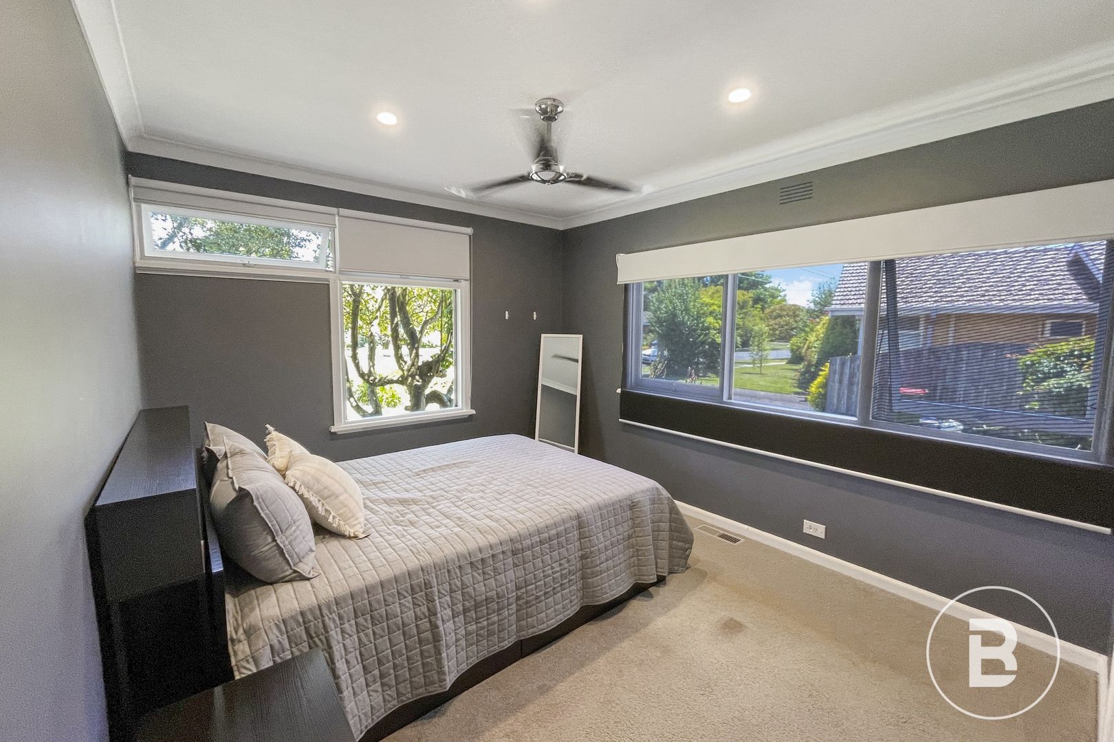 30 Browns Parade, Wendouree VIC 3355 - House For Rent | Domain