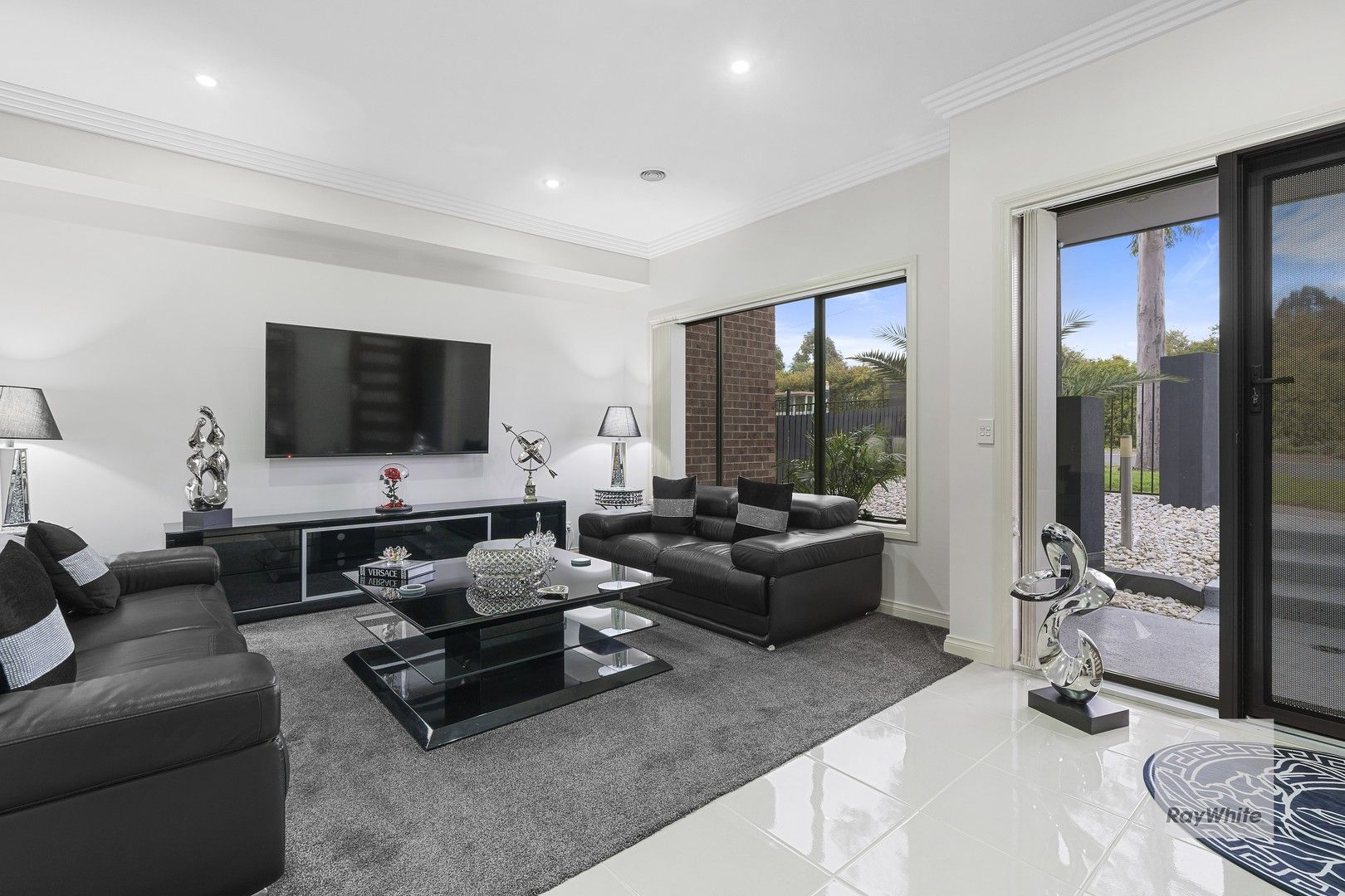 4 Riverside Drive, South Morang VIC 3752 | Domain