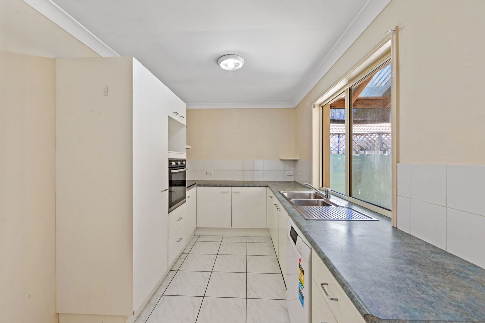 19 Colorado Circuit, Parkwood QLD 4214 - House For Rent | Domain