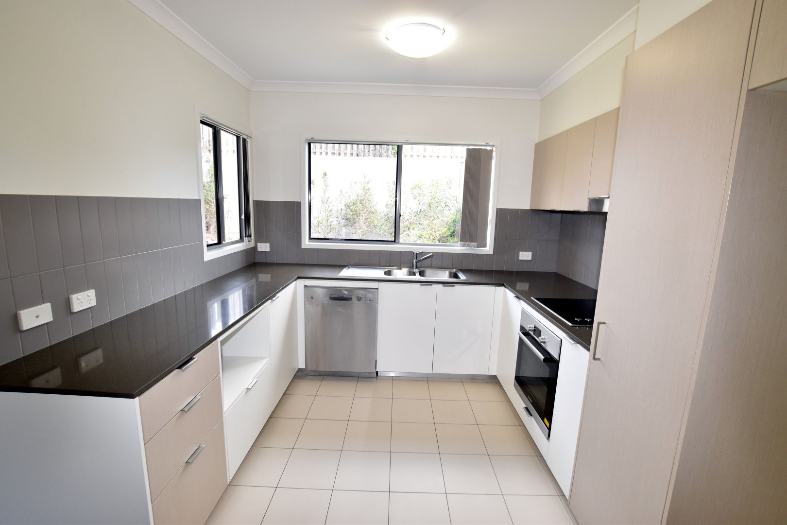 3/1 Ringuet Place, Glen Eden QLD 4680 - House For Rent - $400 | Domain