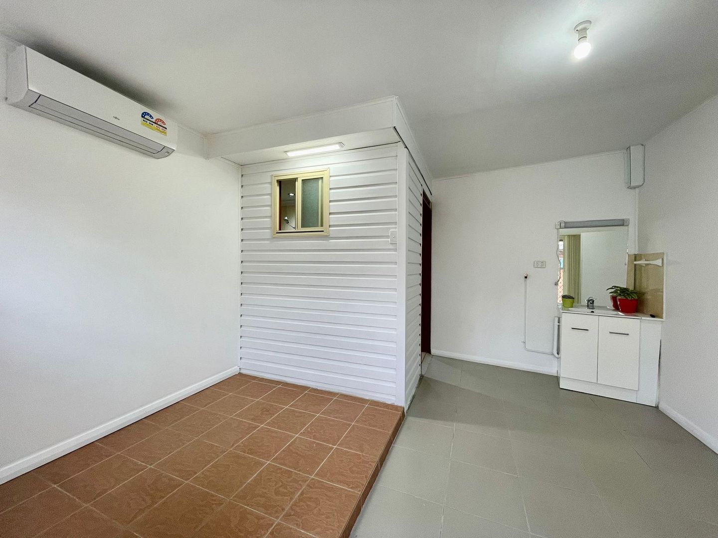 3/16 Bell Street, Riverwood NSW 2210 - Studio For Rent - $390 | Domain