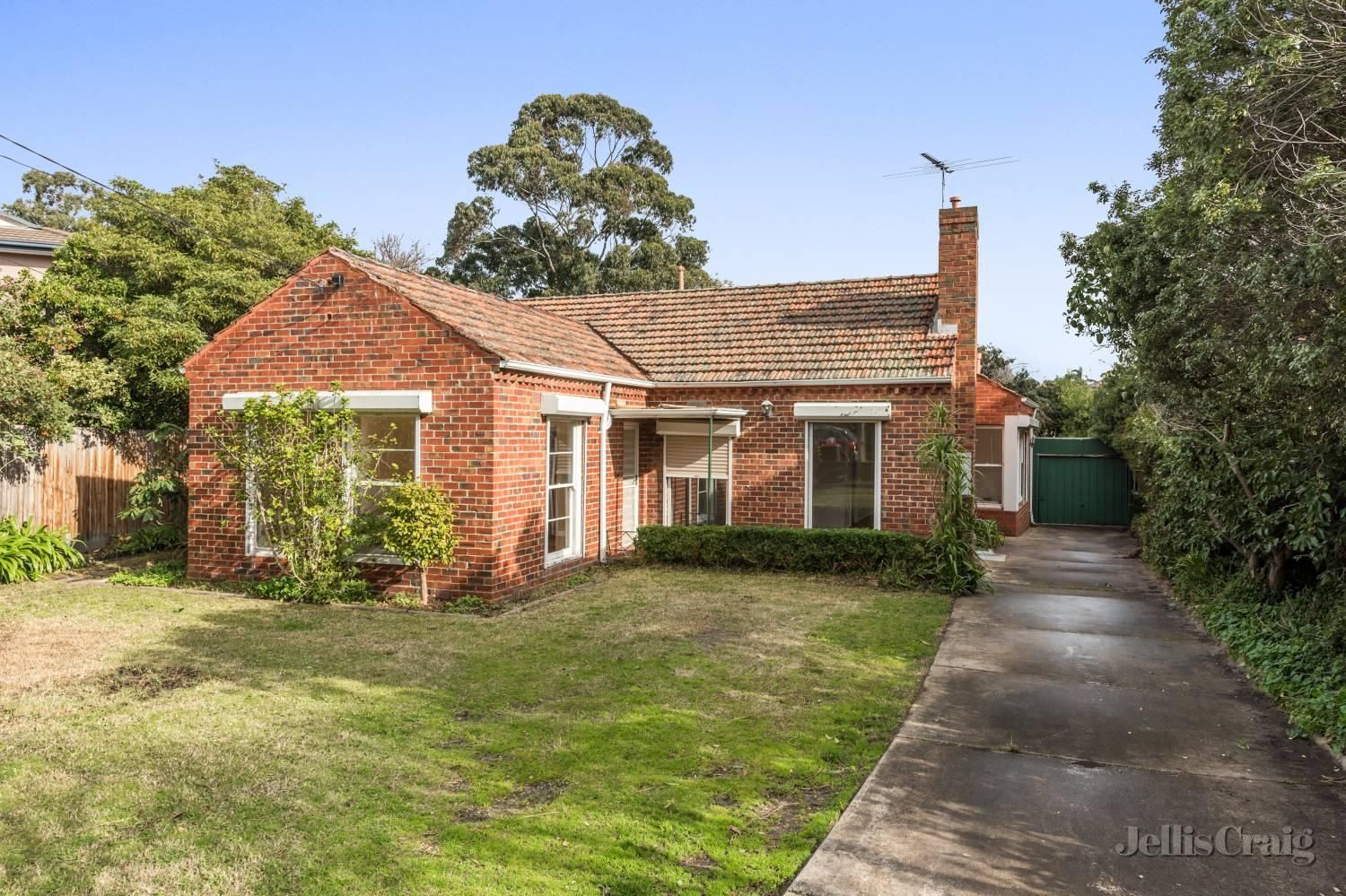 21 Clinton Street, Brighton East | Property History & Address Research ...