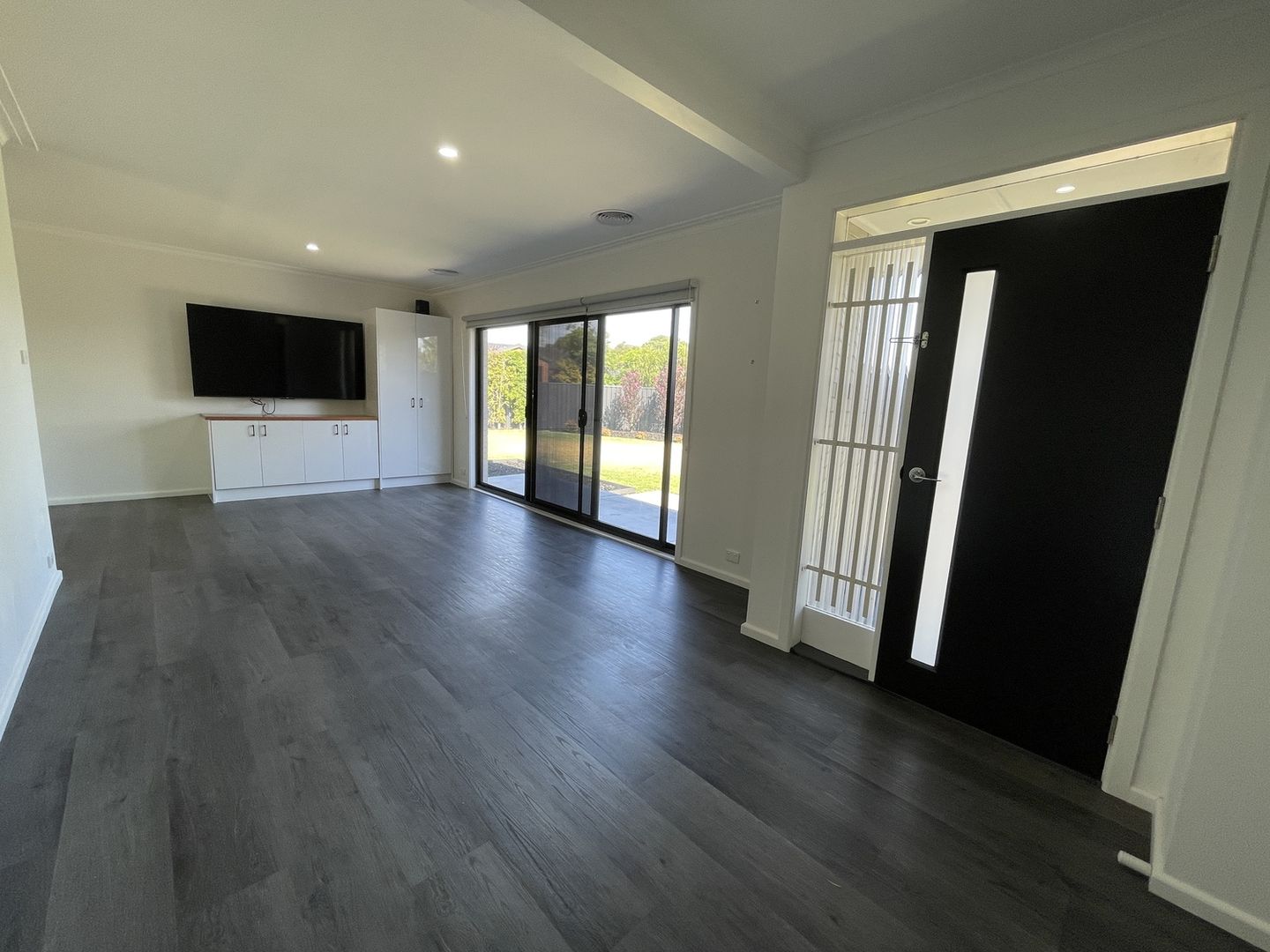 10 Kirsten Street, Shepparton VIC 3630 - House For Rent | Domain