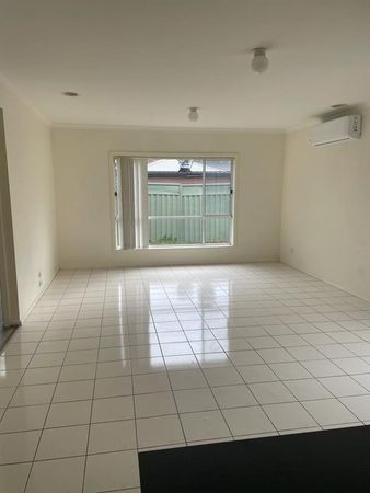 35 Lambertia Loop, Caroline Springs VIC 3023 - House For Rent | Domain