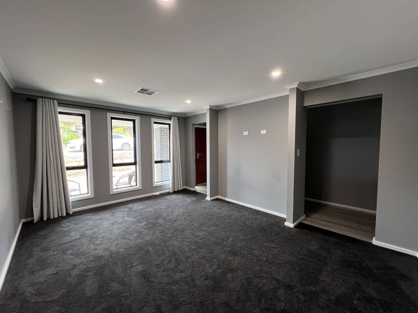 4 Moshulu Street, Port Broughton SA 5522 - House For Rent - $600 | Domain