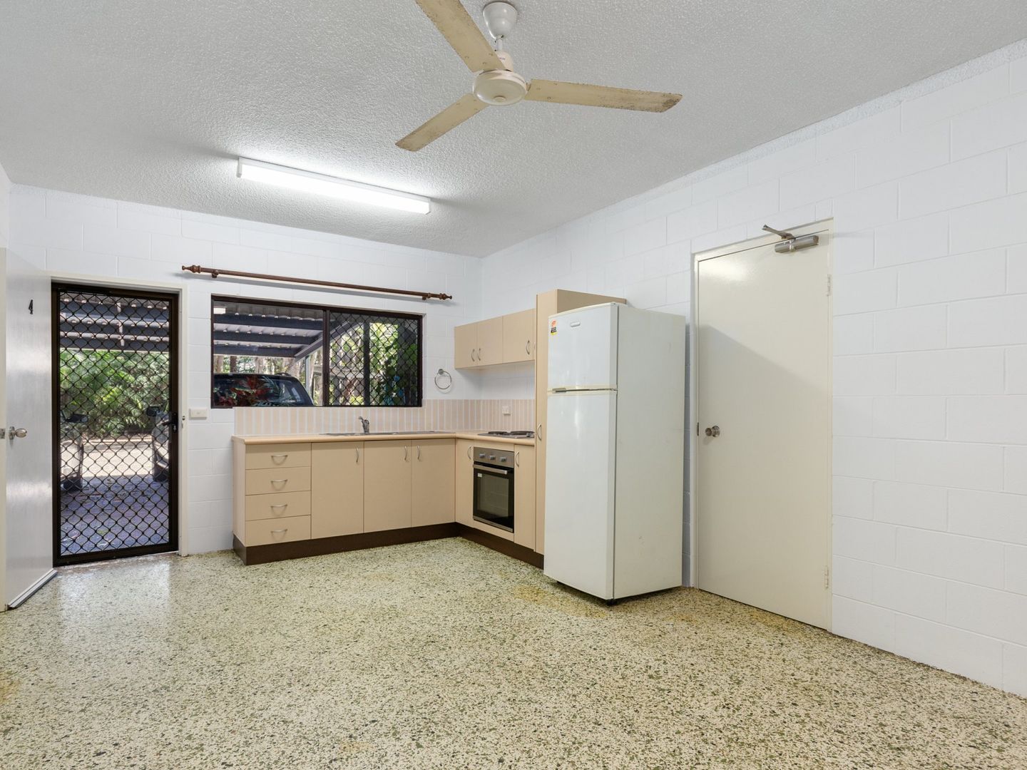 4/21 Cedar Road, Palm Cove QLD 4879 - Apartment For Rent | Domain