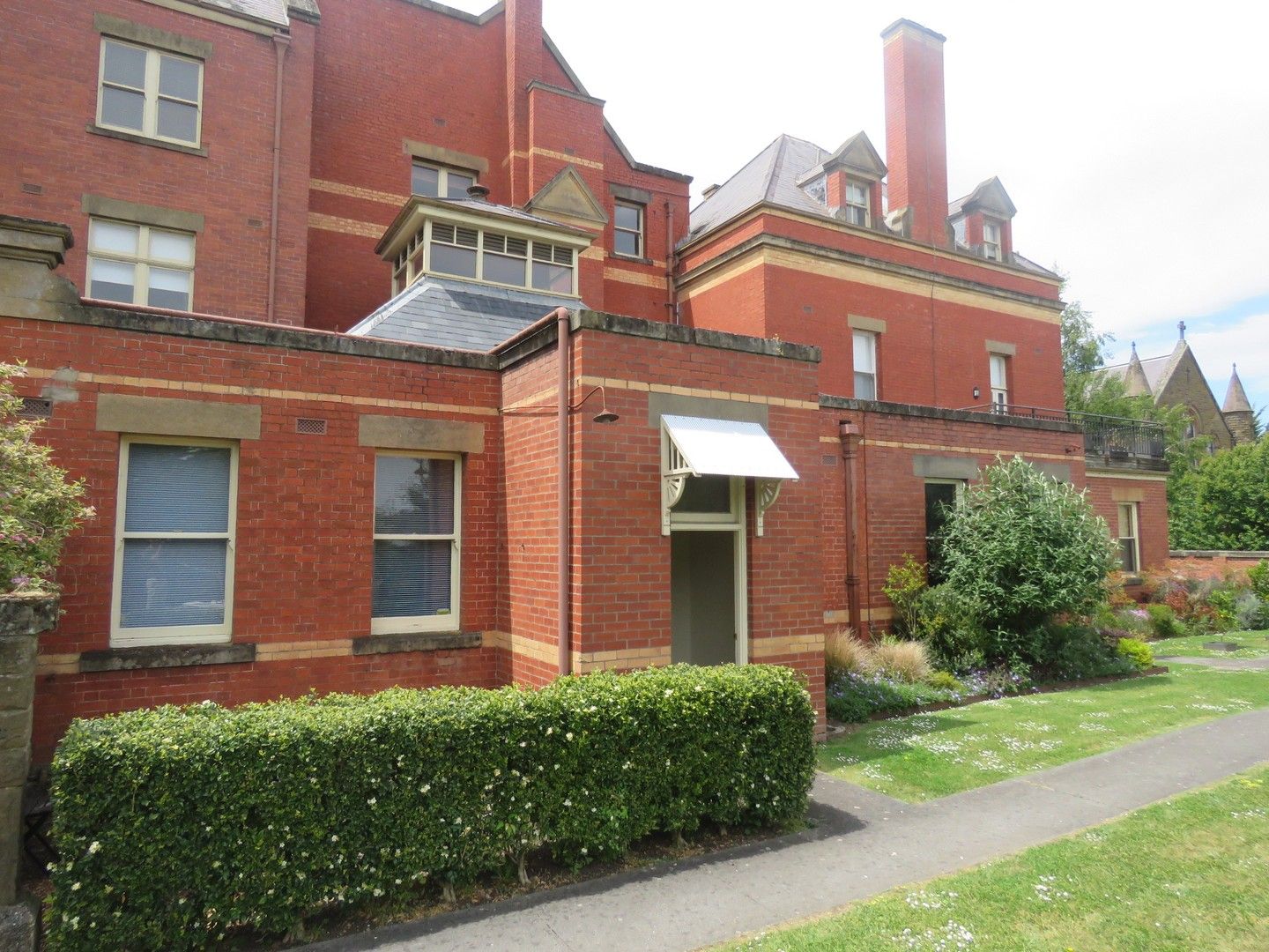 5/300 Gillies Street, Wendouree VIC 3355 - Apartment For Rent | Domain
