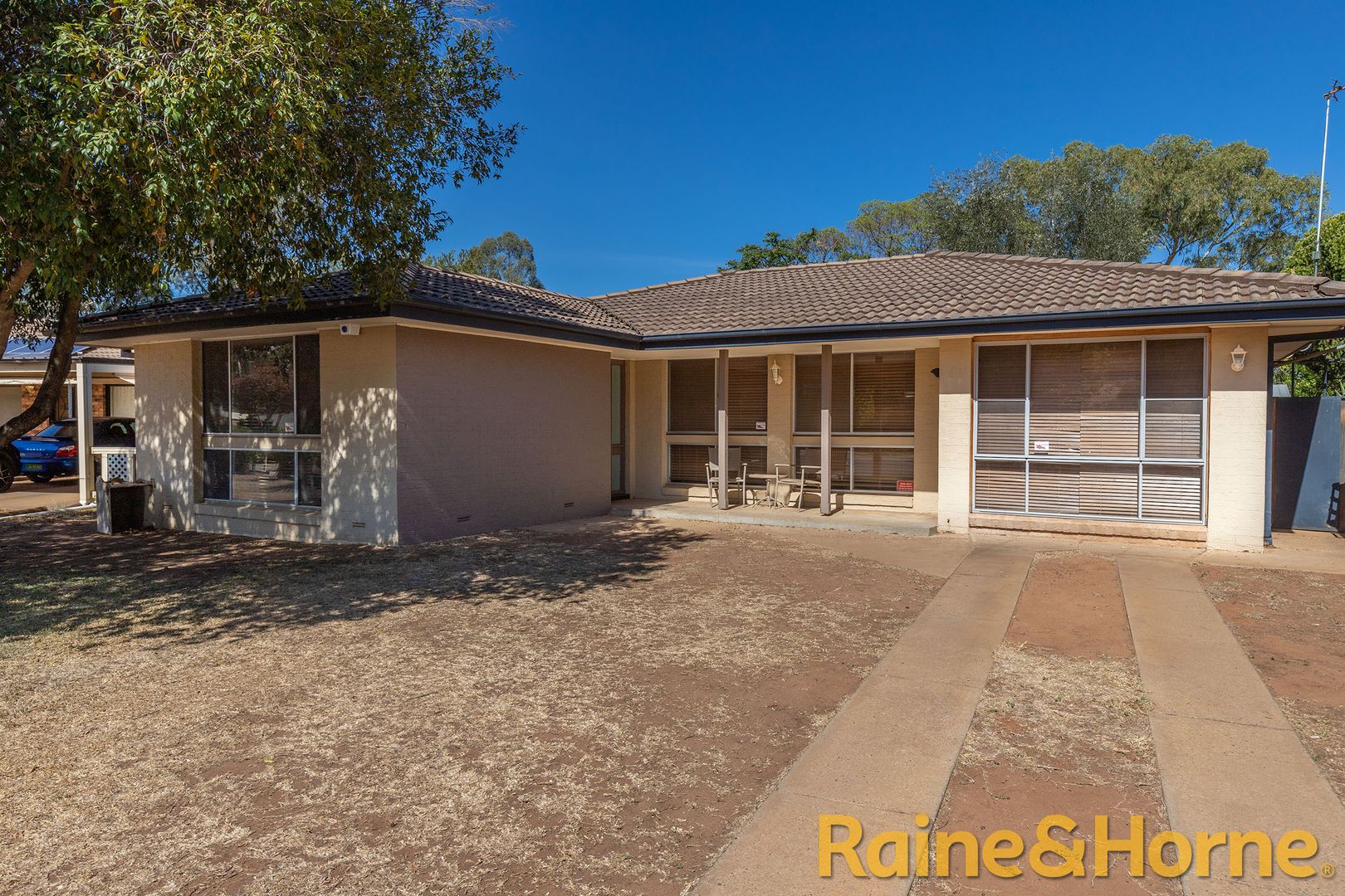 21 Clews Street, Dubbo | Property History & Address Research | Domain