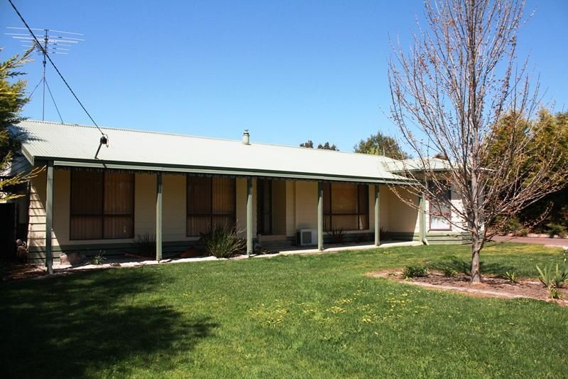 26 Rose Boulevard, Lancefield | Property History & Address Research ...