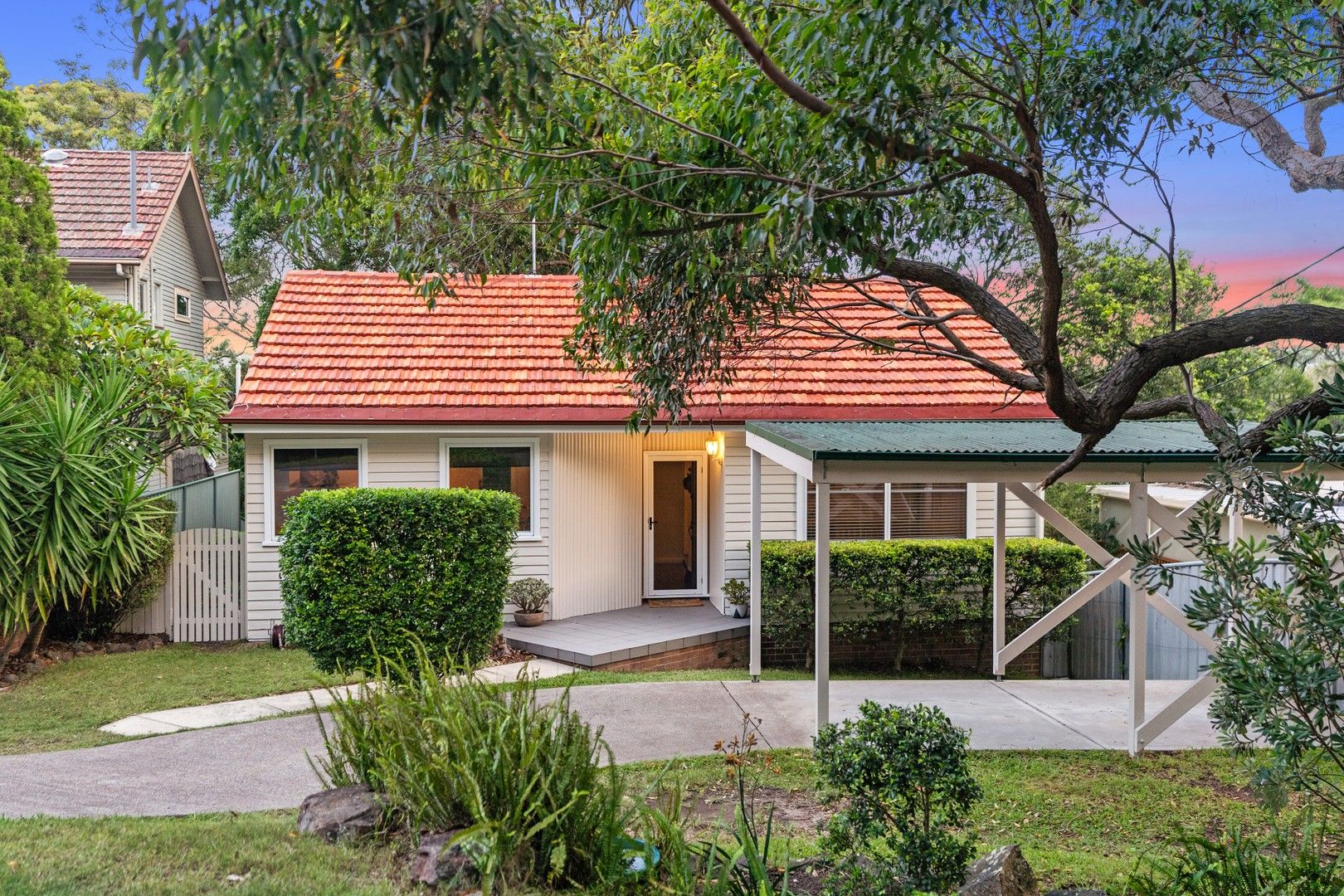 165 Grinsell Street, Kotara NSW 2289 | Domain