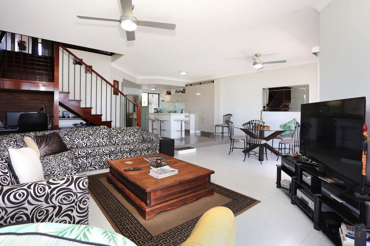 5/81-91 Boykambil Esplanade North, Hope Island QLD 4212 - Townhouse For ...
