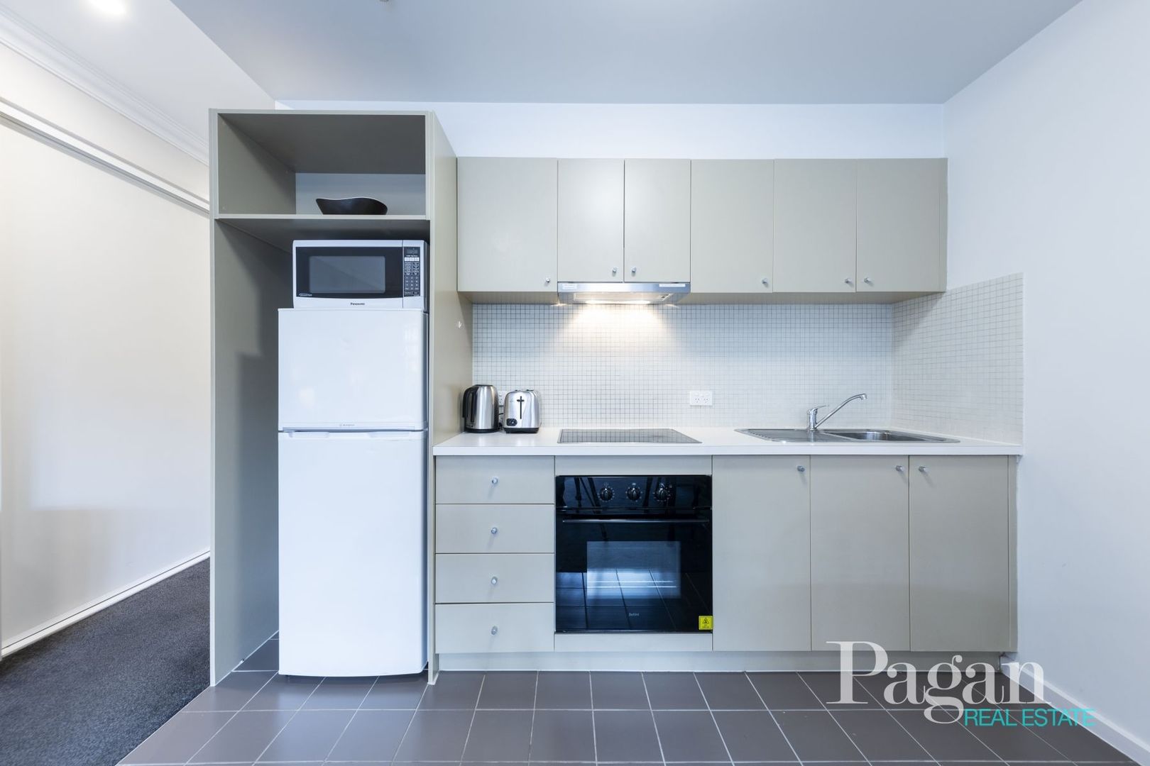 9/99 Brickworks Drive, Brunswick VIC 3056 - Studio For Rent - $450 | Domain