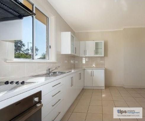 12 Kentish Road, Elizabeth Downs SA 5113 - House For Rent - $480 | Domain