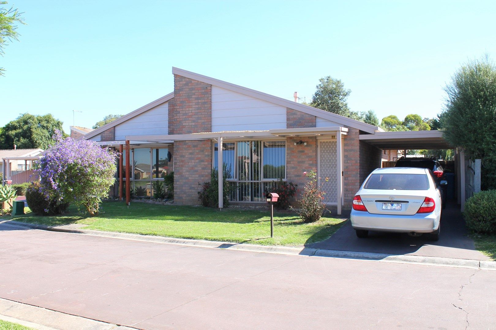 22 Warren Close, Narre Warren | Property History & Address Research ...
