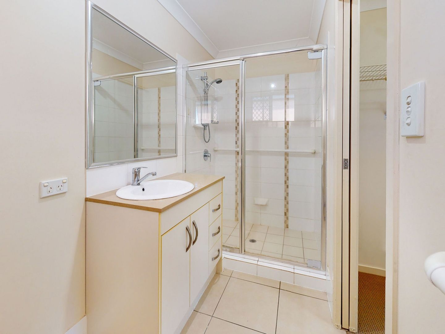 1/9 Progress Avenue, Beachmere QLD 4510 | Domain