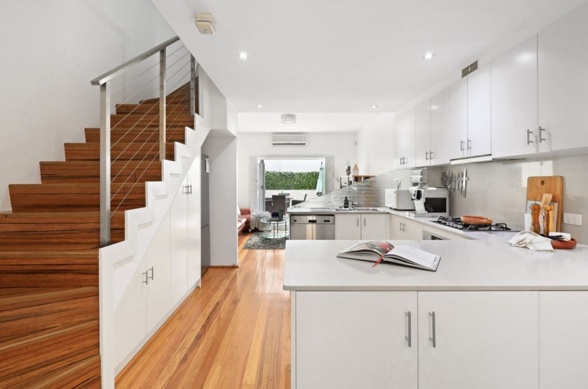 4 Queen Street, Chippendale NSW 2008 - House For Rent | Domain