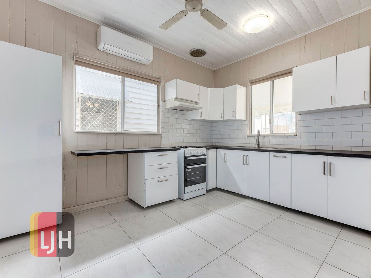 44 Victoria Street, Windsor QLD 4030 - House For Rent | Domain