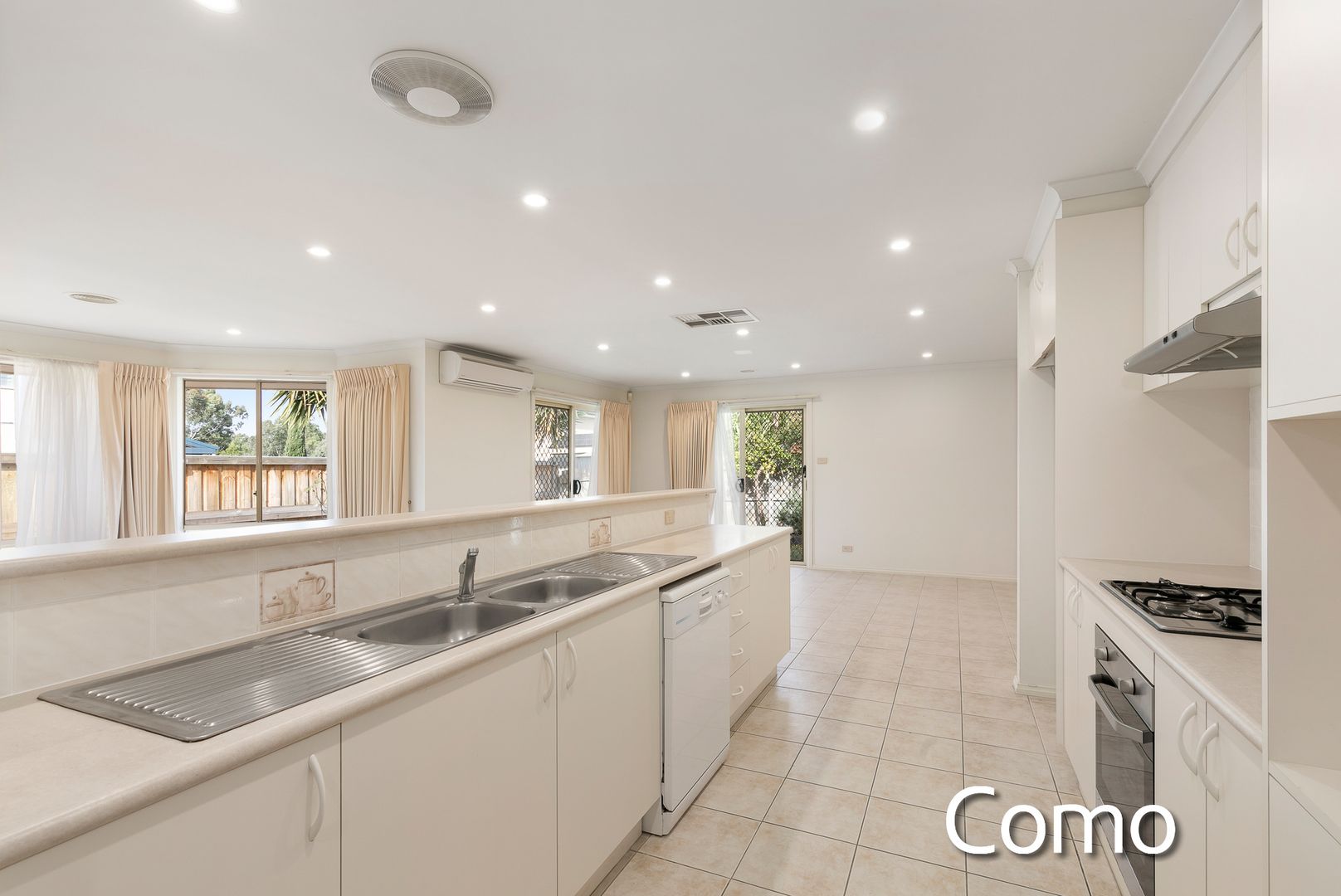 3 Zena Drive, South Morang VIC 3752 - House For Rent | Domain