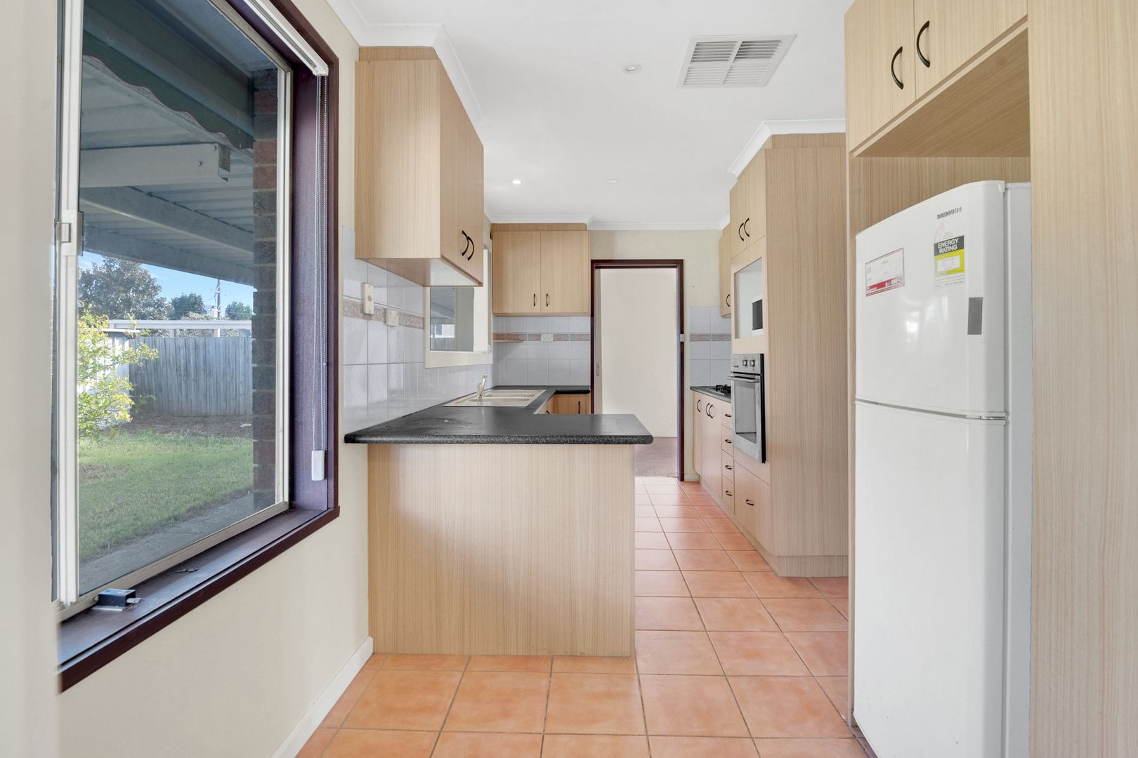 635 Dalton Road, Epping VIC 3076 - House For Rent | Domain